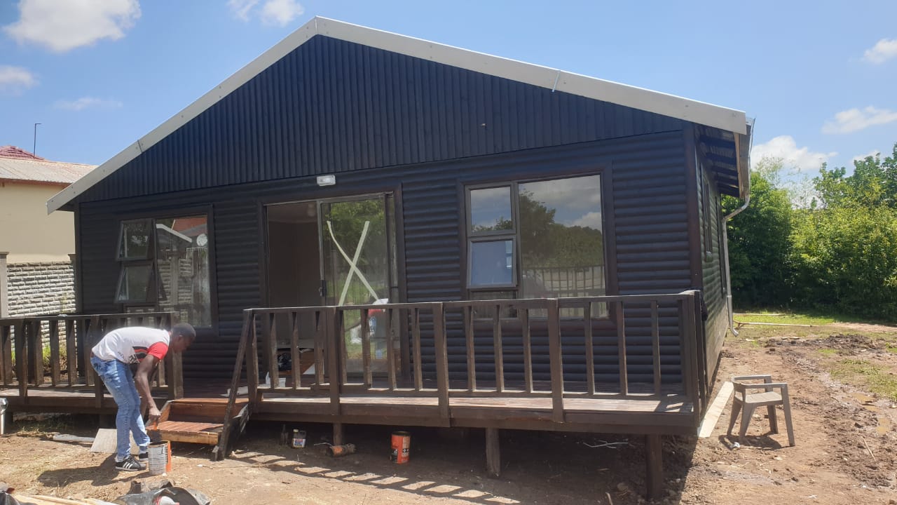 Services – Timber Structure Log Homes & Nutec